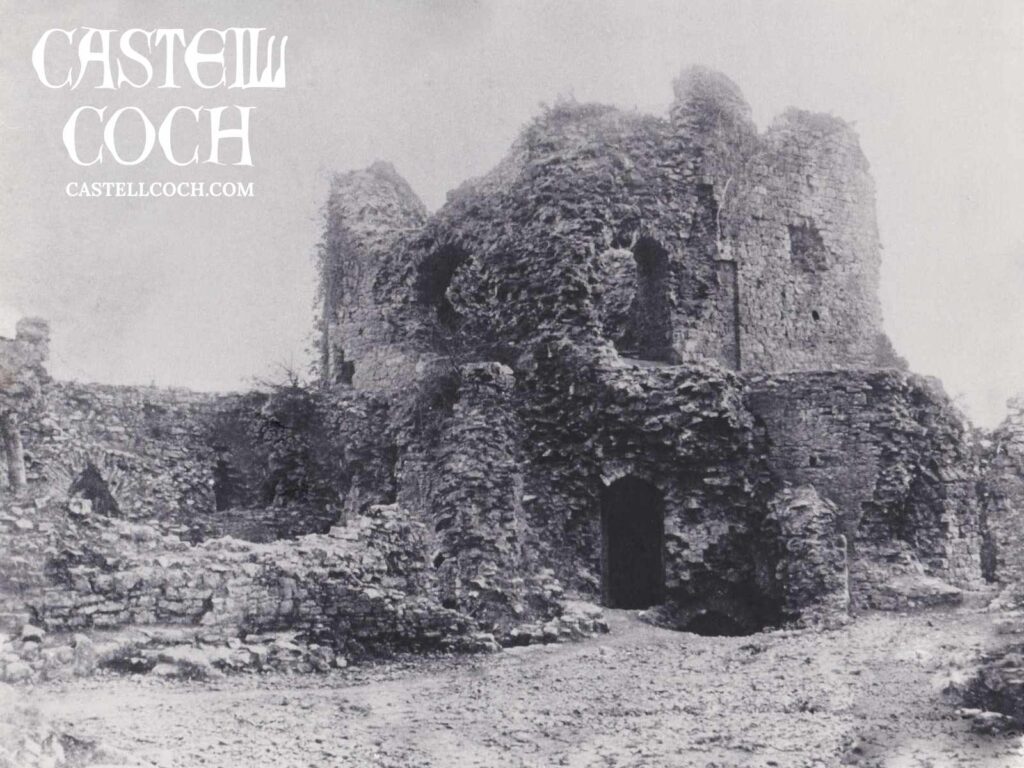 The Cambrians Visit Castell Coch in 1912 – Castell Coch